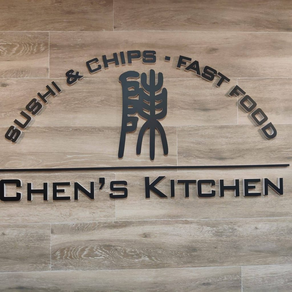 Chen's Kitchen - Sushi & Chips - Fast Food • Marinea